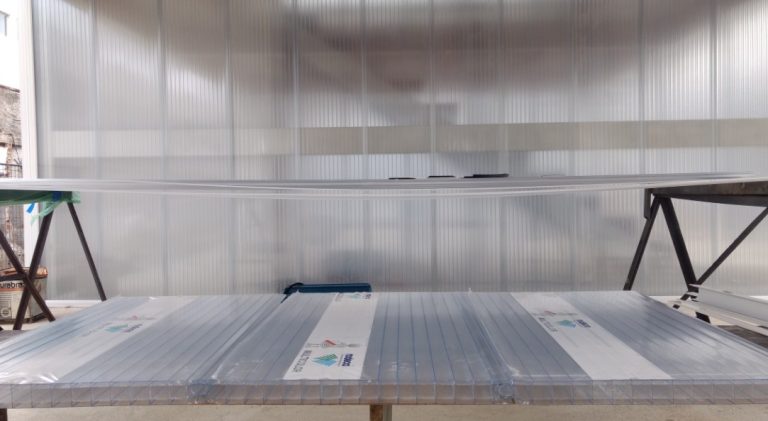 Paredes e Fachadas Translúcidas em Policarbonato 40 mm - Polysolution