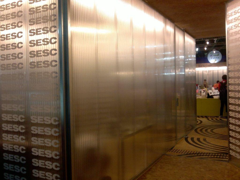 Paredes, Divisórias e fachadas em Policarbonato Alveolar 40 mm ...